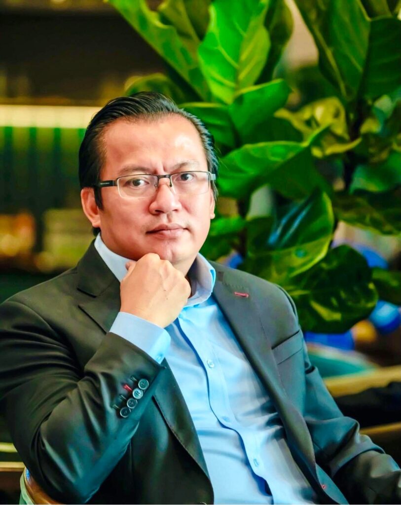 2 năm kiếm trên 1 triệu USD – Nguyen Tuan Quynh